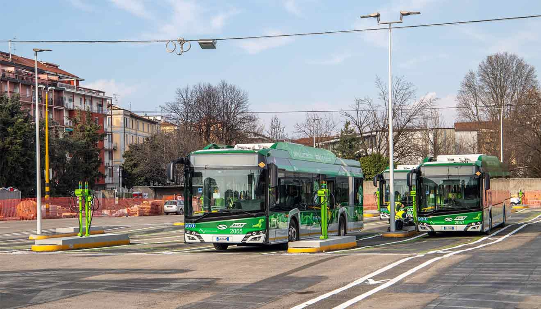 MV gets green technology with SF6-free | Schneider Electric Global